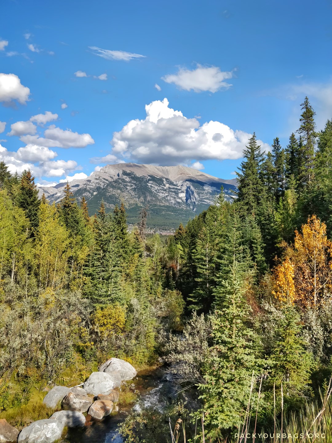 My Solo Hike Through Canmore: Lakes, Mountains and Bears - Pack your bags